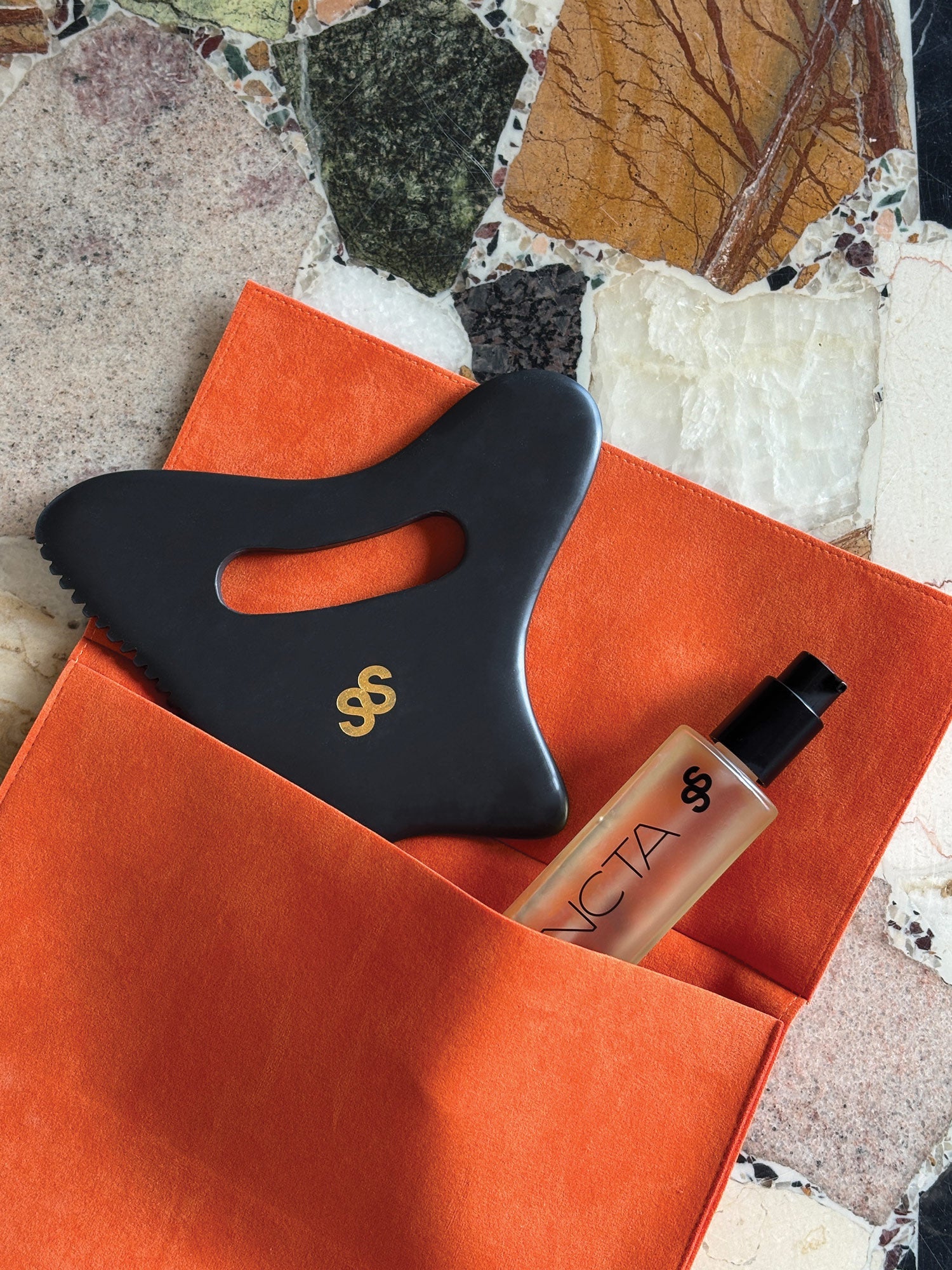 Ultimate Duo – SANCTA SOLIS